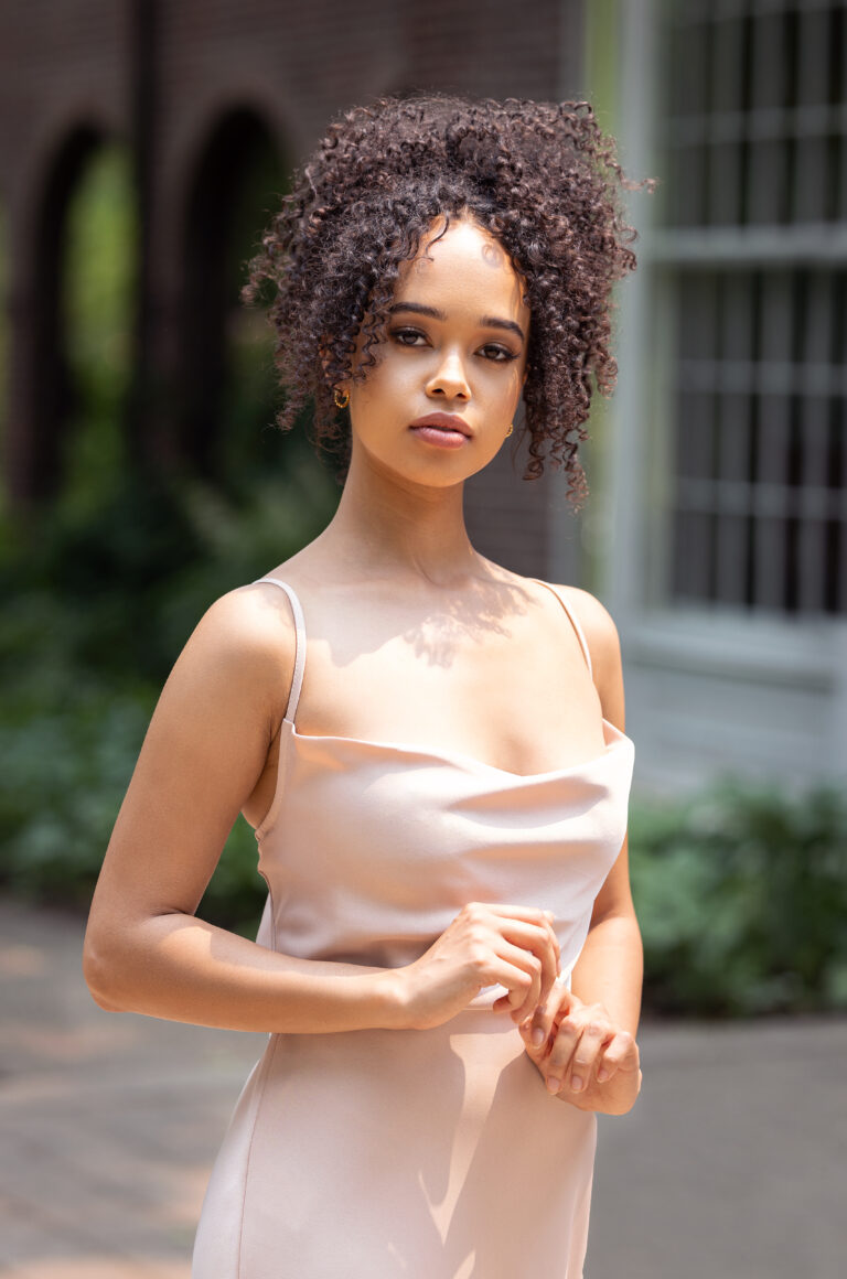 Westcott University — 3 Techniques to Control Natural Light for Better Portraits