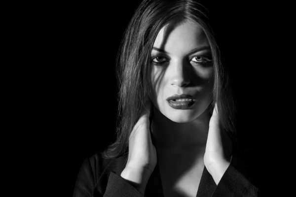 How to Create an Easy One Light Portrait